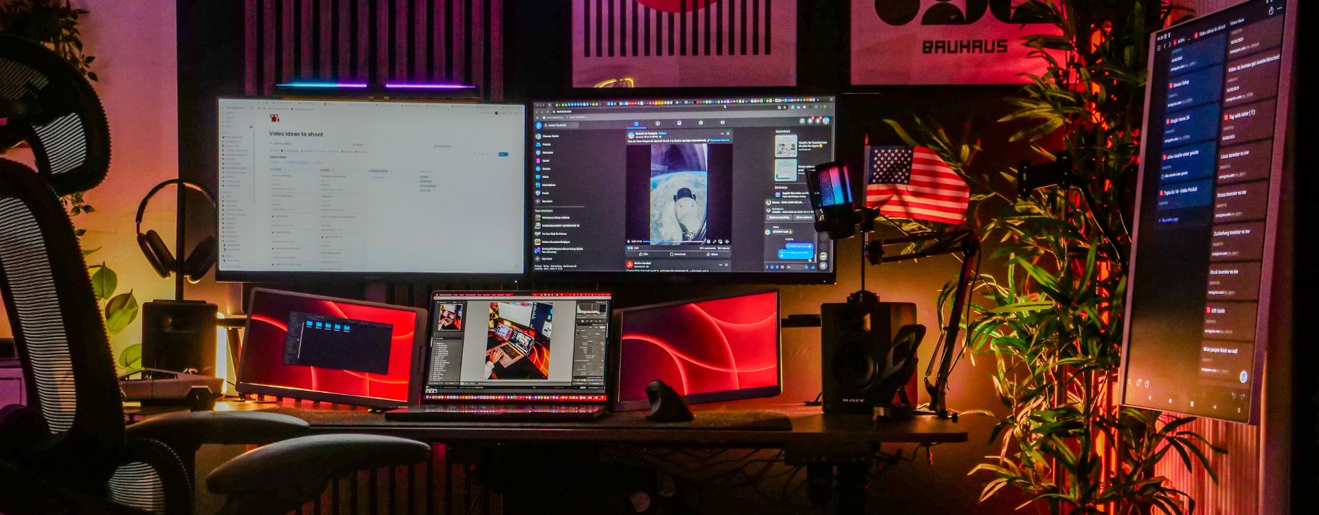 Desktop Monitors – Aura
