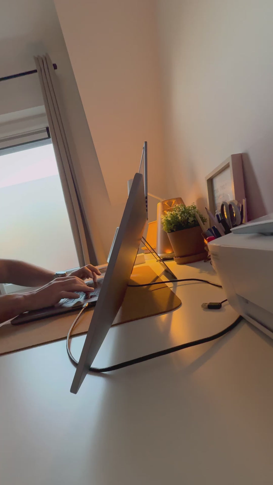 The Best Portable Monitors for Work and Play | Aura Displays